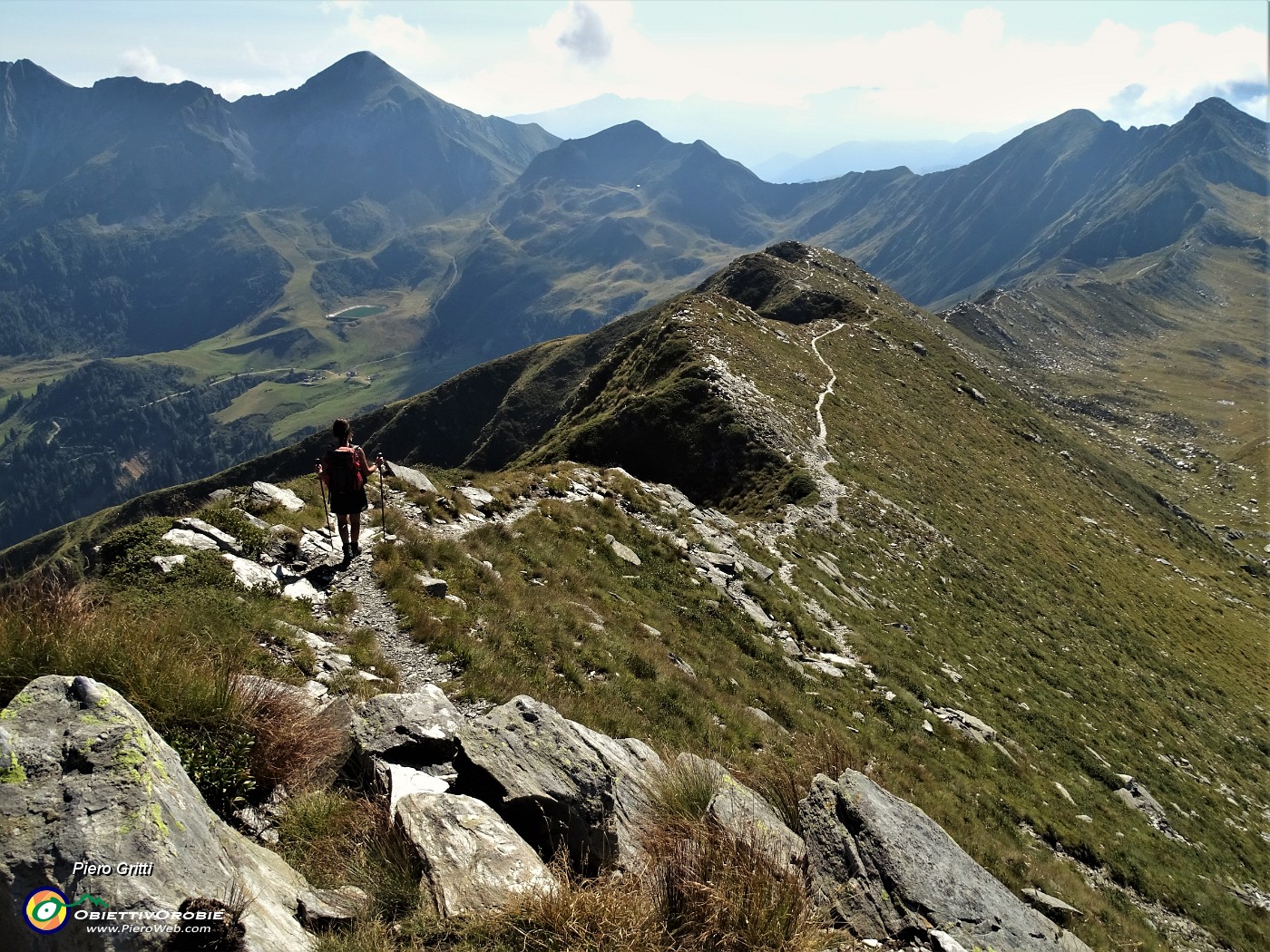 Anello Laghi di Porcile-Passo di Tartano, Cima-Passo di Lemma da Baita ...
