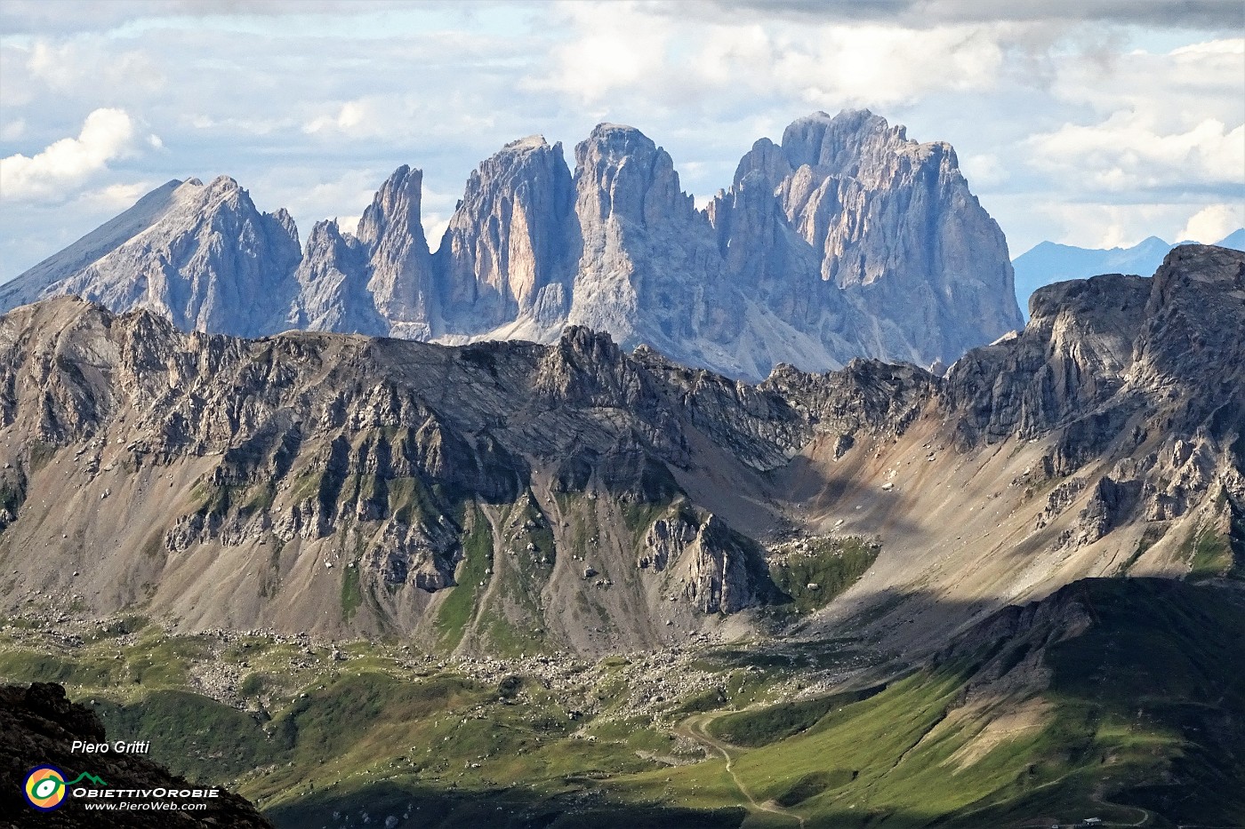 In vetta al Monte Mulaz (2906 m) alle Pale di San Martino il 13 agosto ...
