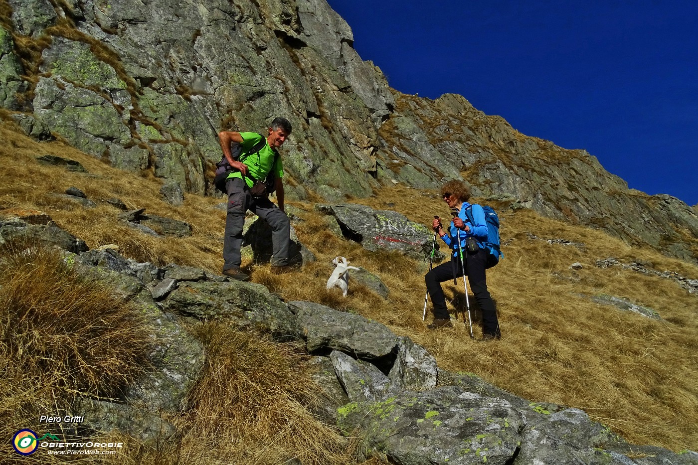 In vetta al panoramico Monte Duria (2264 m) il 22 dic. 2015/45 Per il ...