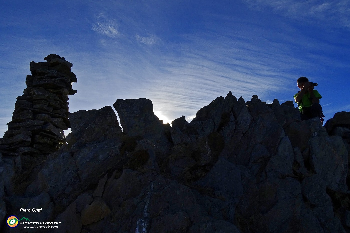 In vetta al panoramico Monte Duria (2264 m) il 22 dic. 2015/58 In vetta ...