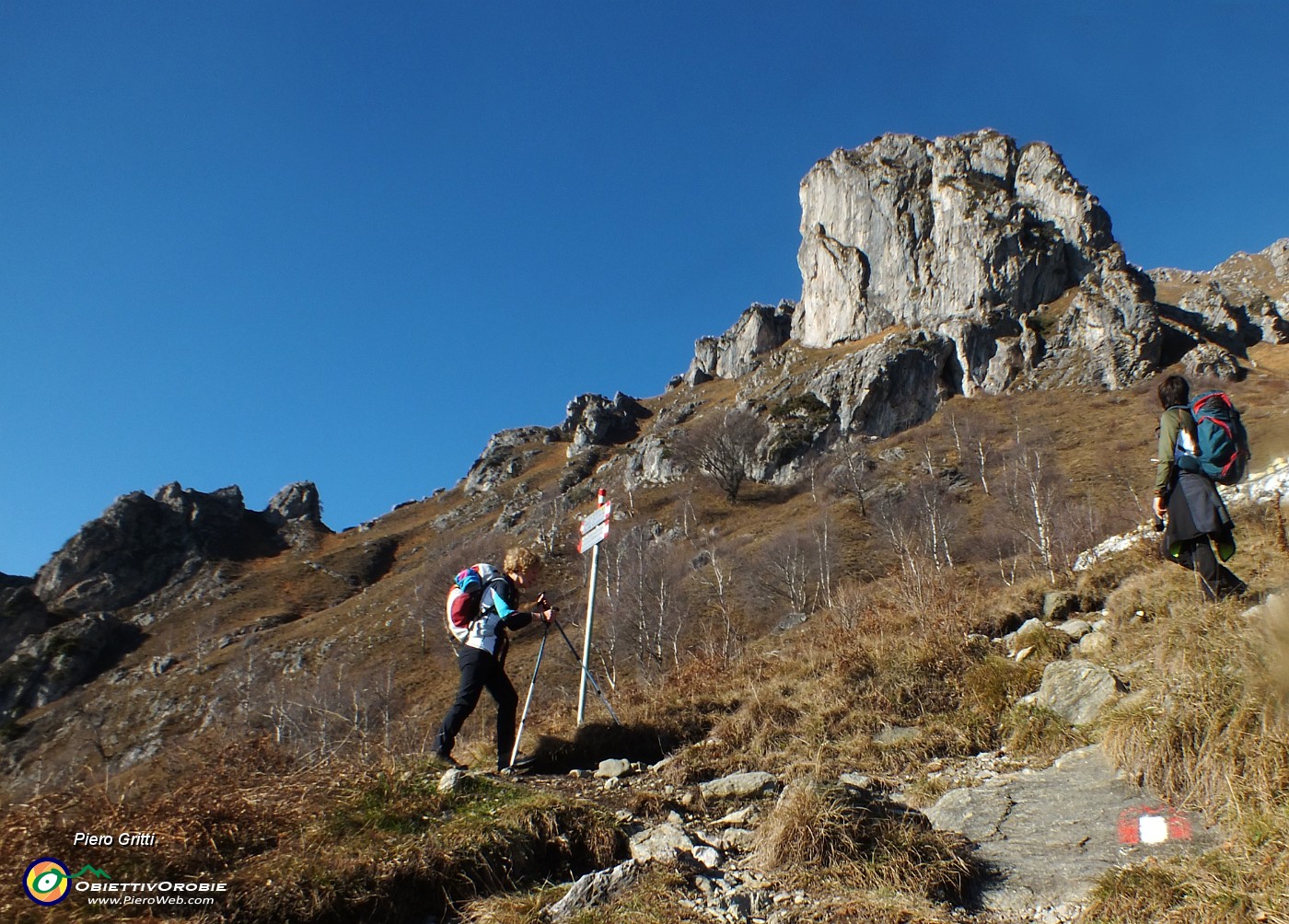 Anello del Monte Grona (1736 m) con Bregagnino (1905 m) l’11 dicembre ...