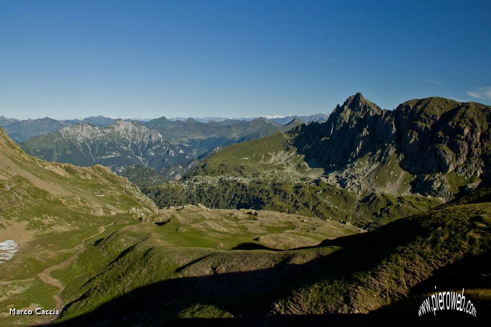 Dalle Baite di Mezzeno cavalcata ad anello al Pradella, Cime di ...